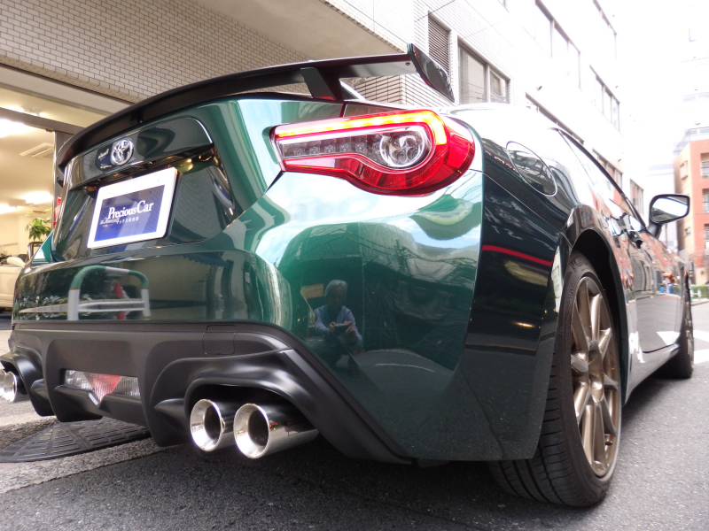 TOYOTA 86 GT British-Green Limited HighPerformancePackage 6AT 入庫。